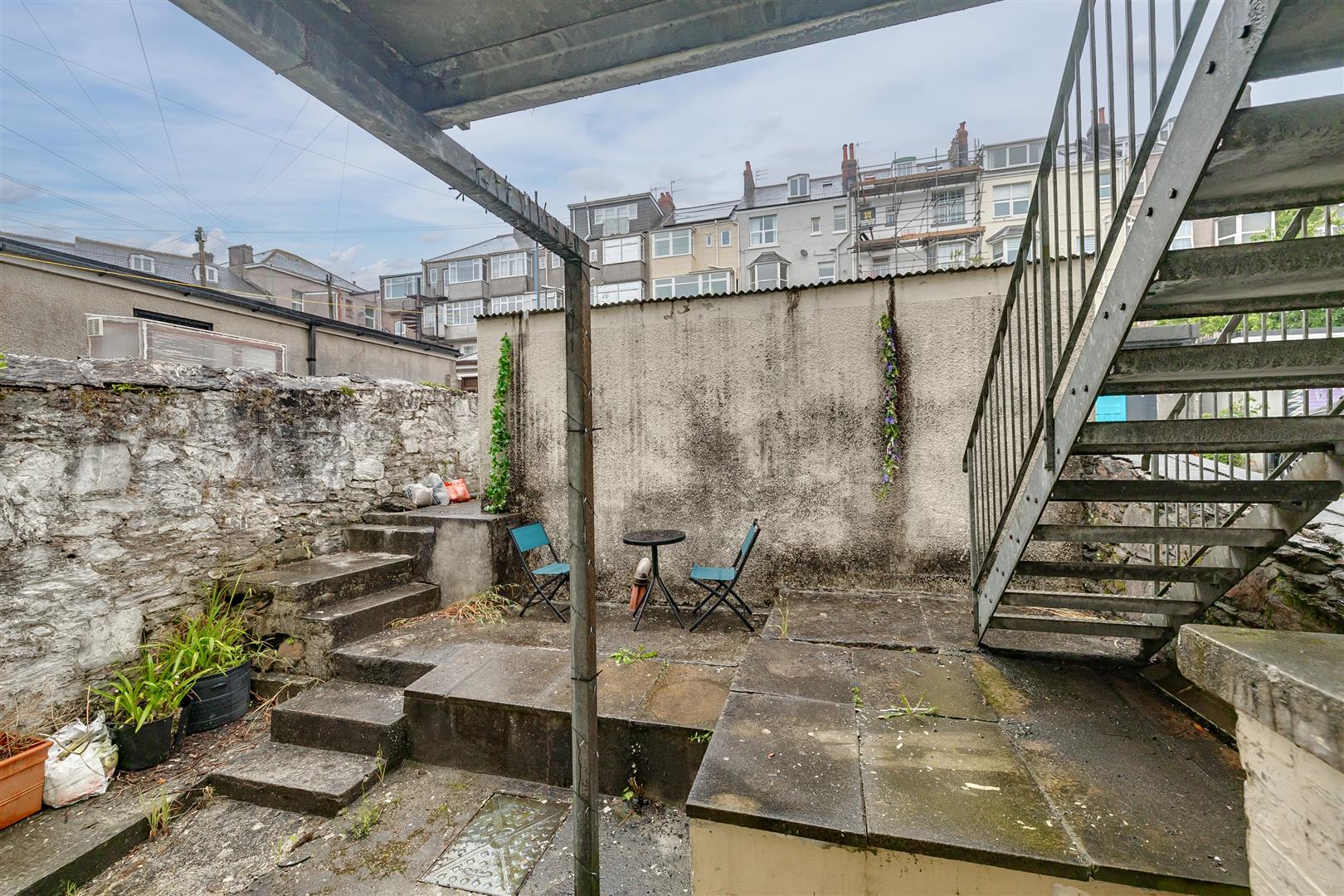 Connaught Avenue, Plymouth - DC Lane