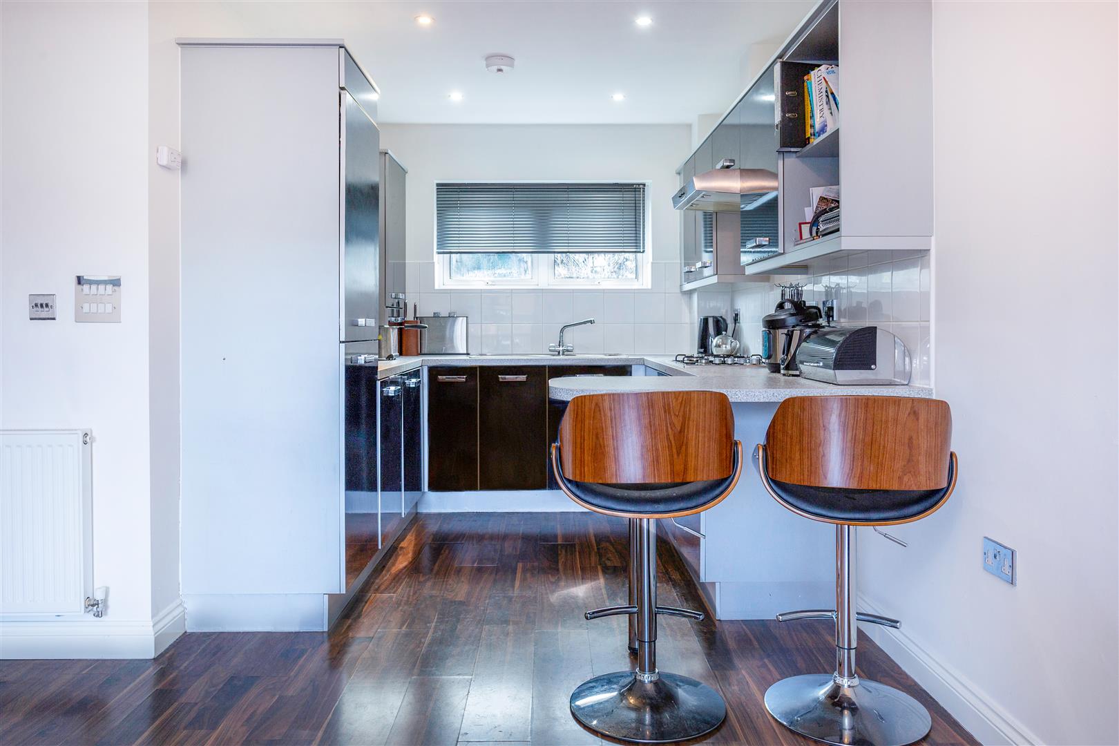 Endeavour Court, Stoke, Plymouth - DC Lane