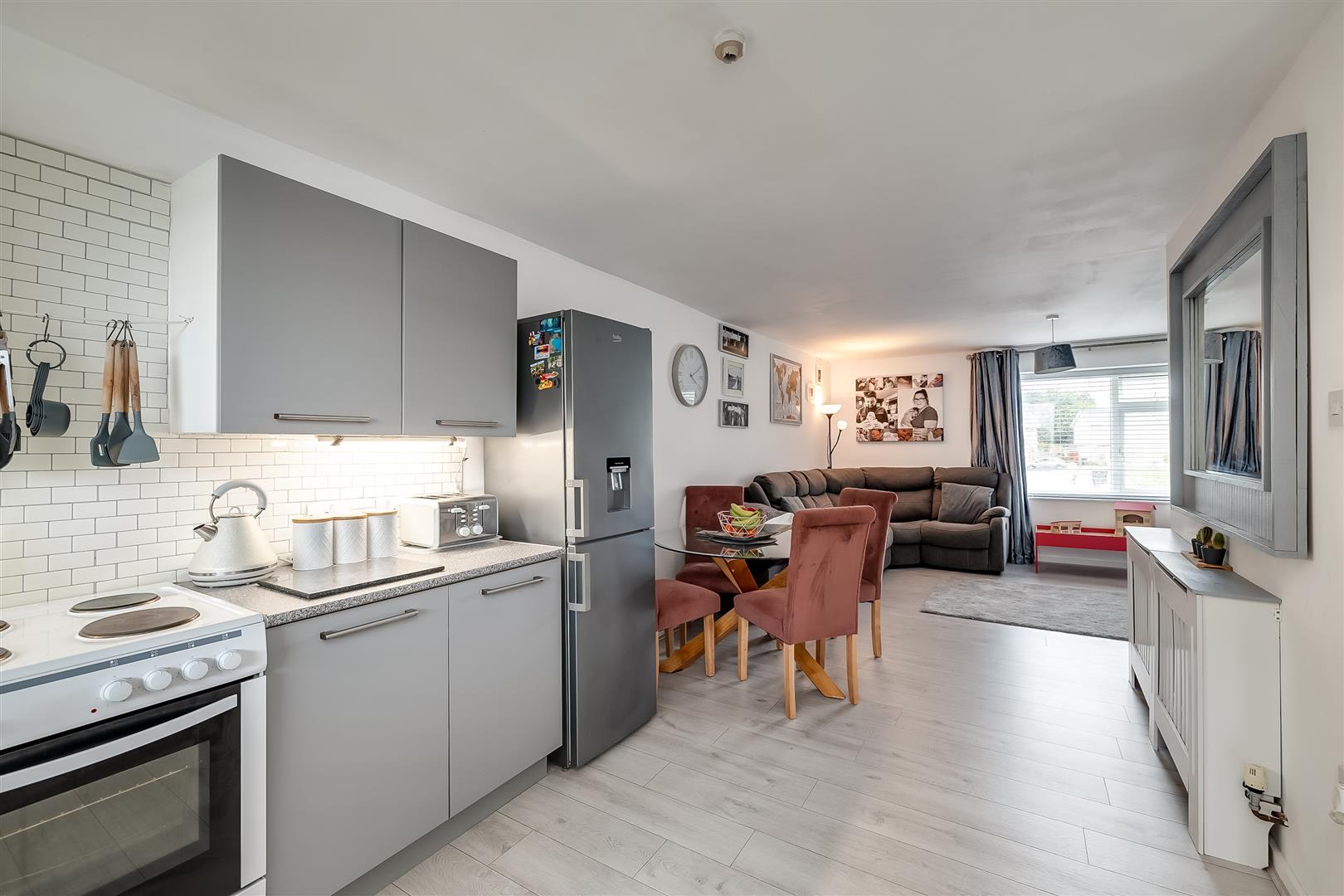 Modbury Close, Plymouth - DC Lane