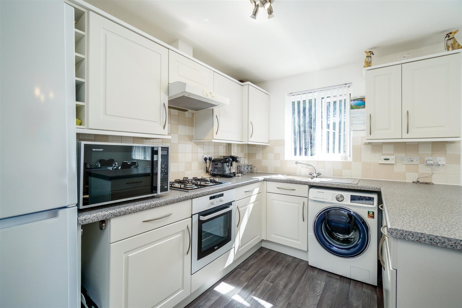 Tovey Crescent, Manadon, Plymouth - DC Lane